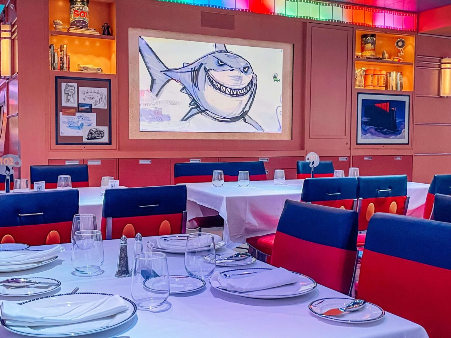 Disney Dream Restaurants and Dining